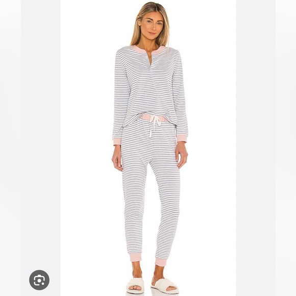 Morgan Lane | Intimates & Sleepwear | Morgan Lane Pajamas Set | Poshmark